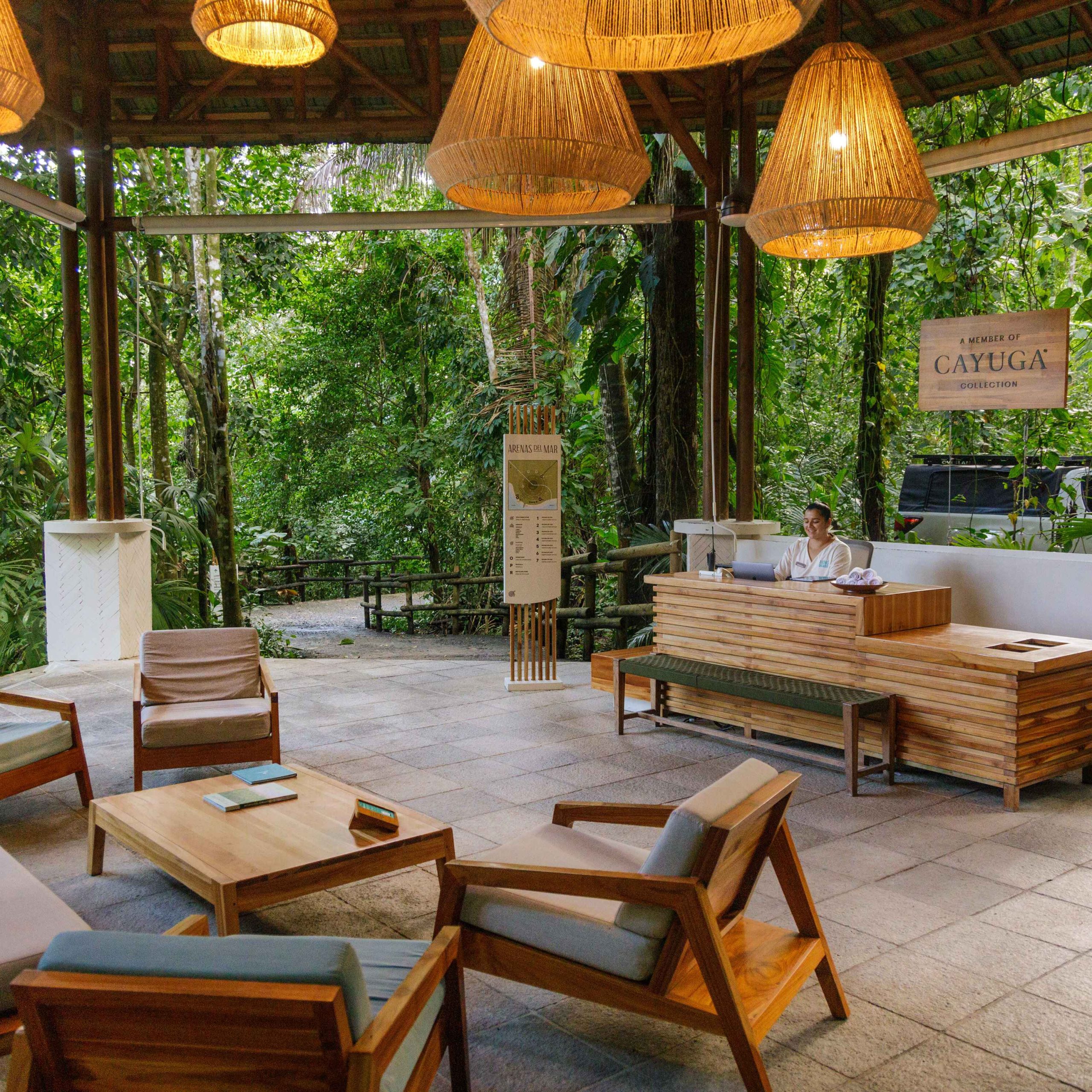 Arenas Del Mar Beachfront & Rainforest Resort - ST Collection